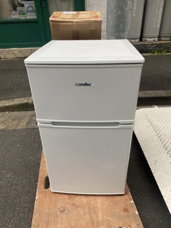 【無料でお引き受け】Comfee'（コンフィー）90L 2ドア冷蔵庫 RCT90WH 2021年製 ｜出張買取MAX